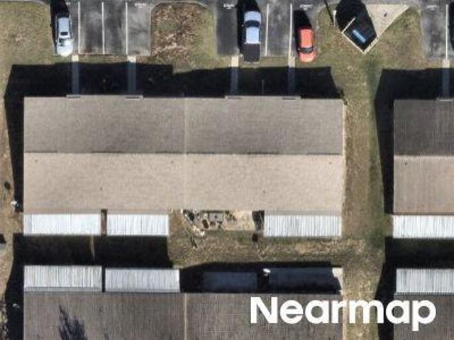 Tavares Ridge Ln