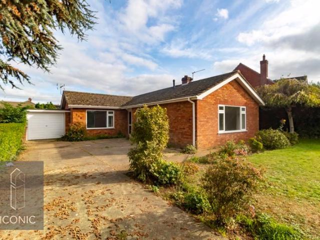 Taverham Road, Taverham, Norwich NR8, 3 bed bungalow to rent, £1,500 pcm | PrimeLocation