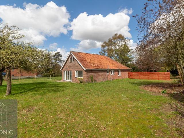 Taverham Road, Taverham, Norwich NR8, 3 bed detached bungalow to rent, £1,500 pcm | PrimeLocation