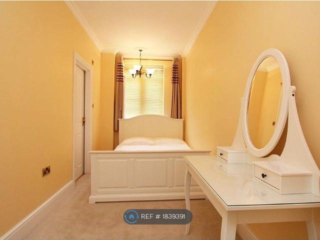 Tavistock Court, London WC1H, 2 bed flat to rent, £3,299 pcm | PrimeLocation