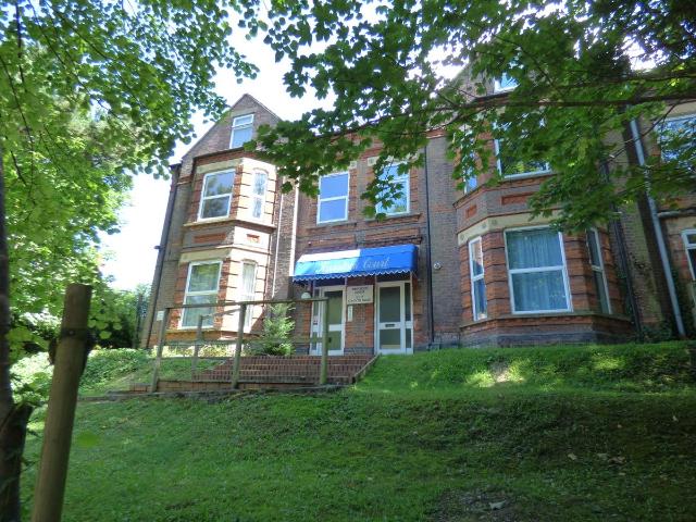 Tavistock Court, Luton LU1, 1 bed flat to rent, £850 pcm | PrimeLocation