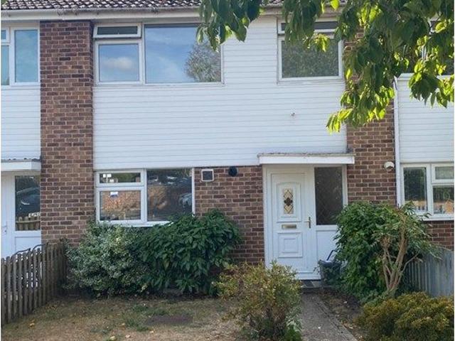 Tavistock Close, Romsey SO51, 3 bed terraced house to rent, £1,550 pcm | PrimeLocation