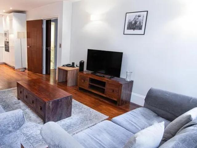 Tavistock Square, London, WC1H 9EZ, United Kingdom | 2 bed apartment for rent #132992098 | Rentberry