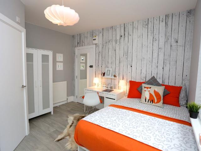 Tavistock Street, Luton, Bedfordshire LU1, Studio to rent, £800 pcm | PrimeLocation