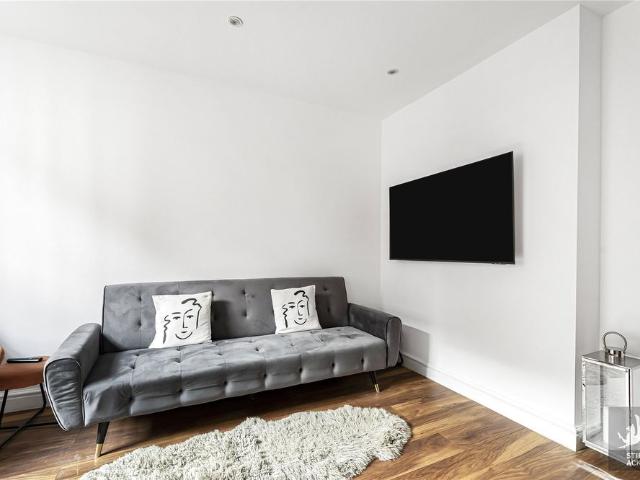 Tavistock Street, London, WC2E 7NT