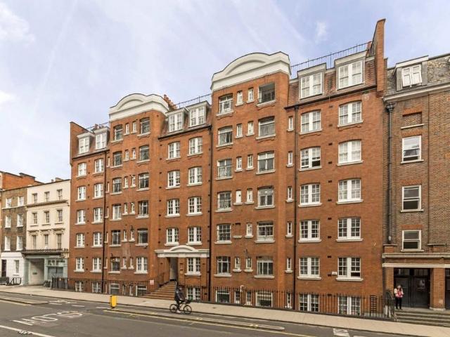 Tavistock Place, London WC1H 2 bed flat to rent £2,999 pcm £692 pw