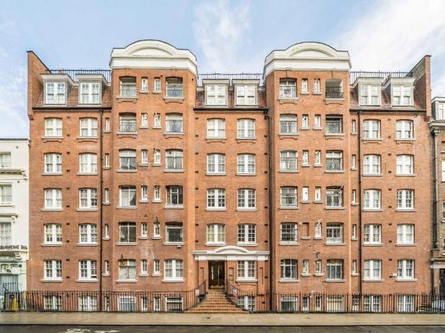 Tavistock Place, London WC1H 2 bed flat to rent £3,400 pcm £785 pw
