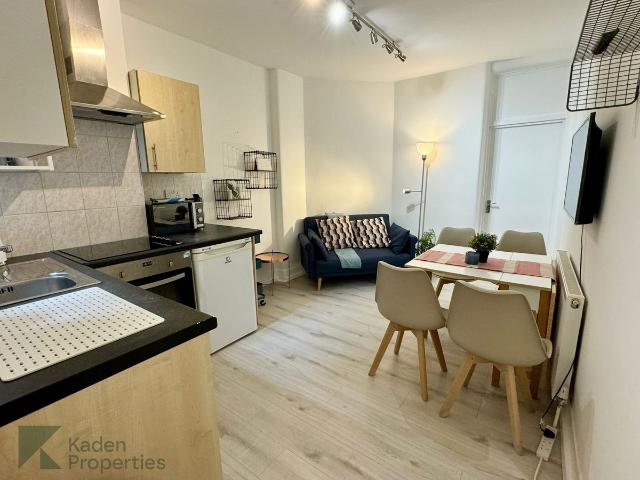 Tavistock Place, Ucl/Russell Square WC1H, 2 bed flat to rent, £3,293 pcm | PrimeLocation