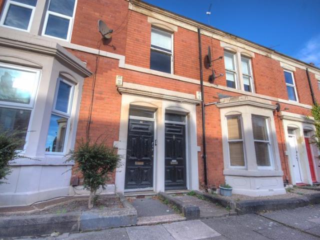 Tavistock Road, Newcastle Upon Tyne NE2, 2 bed flat to rent, £1,200 pcm | PrimeLocation