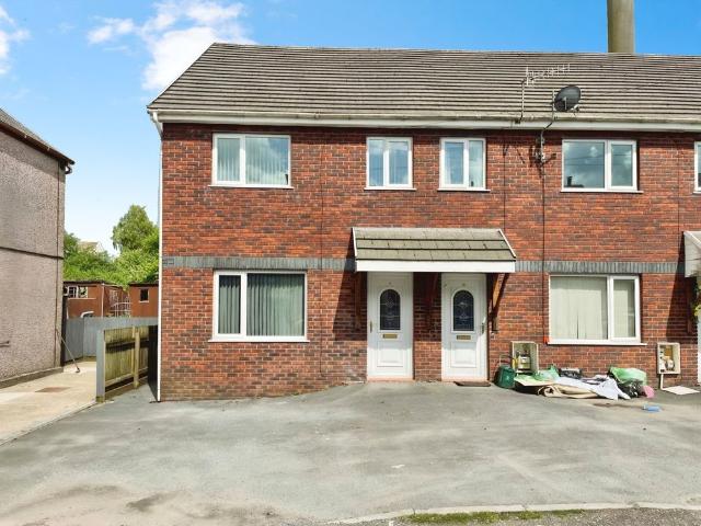 Tawe Place, Clydach, SWANSEA