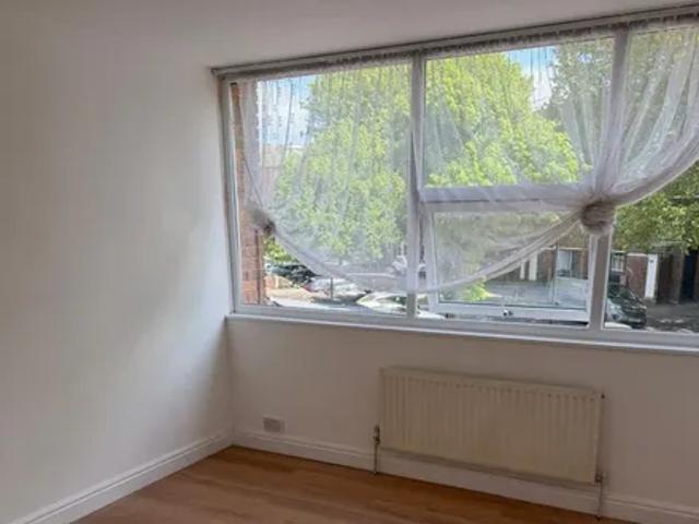 Tawney Road, London, SE28 8DY, United Kingdom | 4 bed townhouse for rent #167606008 | Rentberry