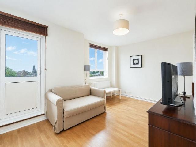 Tayler Court, Dorman Way, London 2 bed flat to rent £2,400 pcm £554 pw