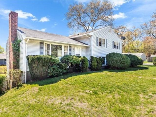 Taylor Cir, East Greenwich, Home For Sale