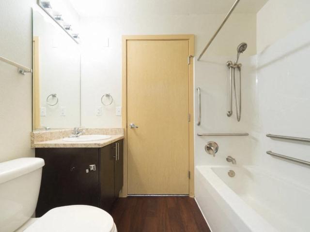 Taylor Creek Apartments 1 Bedroom Apartment for Rent at 7050 S 116th Pl, Bryn Mawr Skyway, WA 98178 Bryn Mawr Skyway