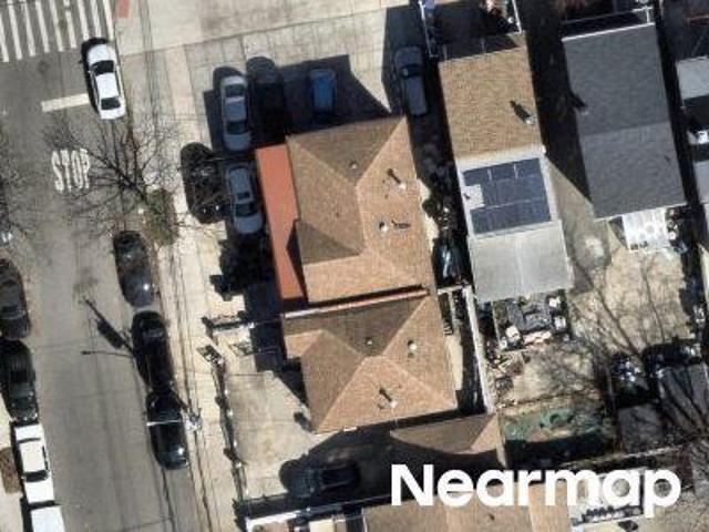 Taylor Ave