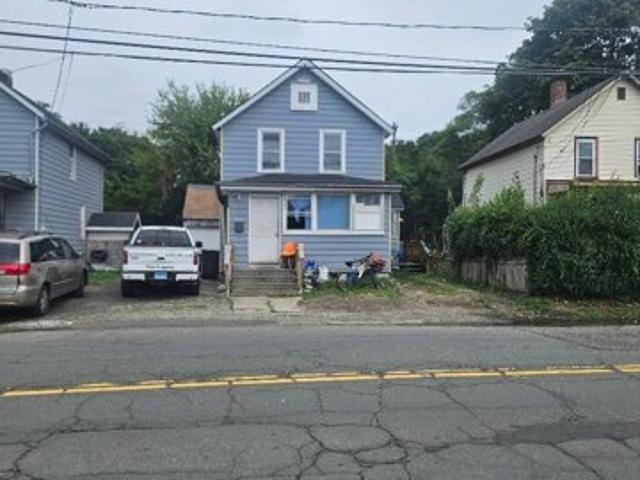 Taylor St, Danbury, Home For Sale