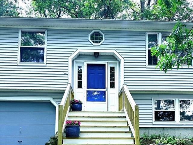 Taylor St, Nashua, Home For Sale