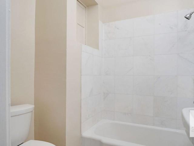 Taylor Street Apartments Studio Apartment for Rent at 621 Taylor St, San Francisco, CA 94102 Downtown