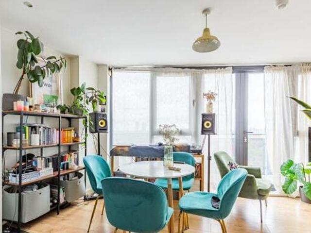 Taylor Place, 1 Bedroom Flat