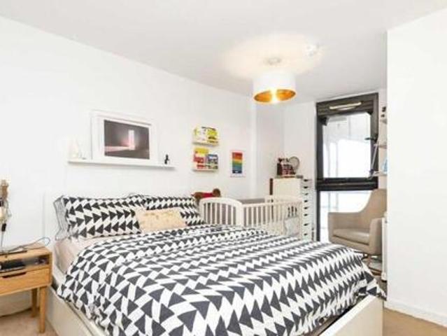 Taylor Place, 1 Bedroom Flat