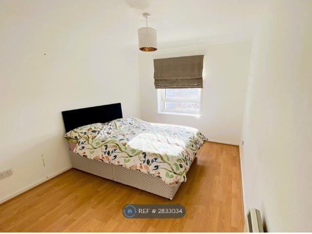 Taylor Place, Glasgow G4, 2 bed flat to rent, £1,230 pcm | PrimeLocation