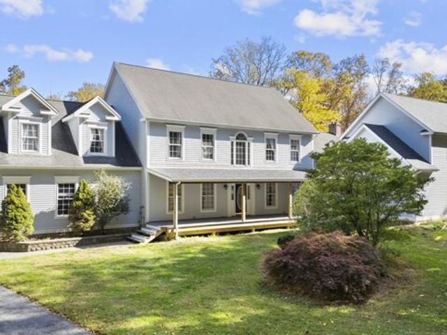 Taylor Rd, Colchester, Home For Sale