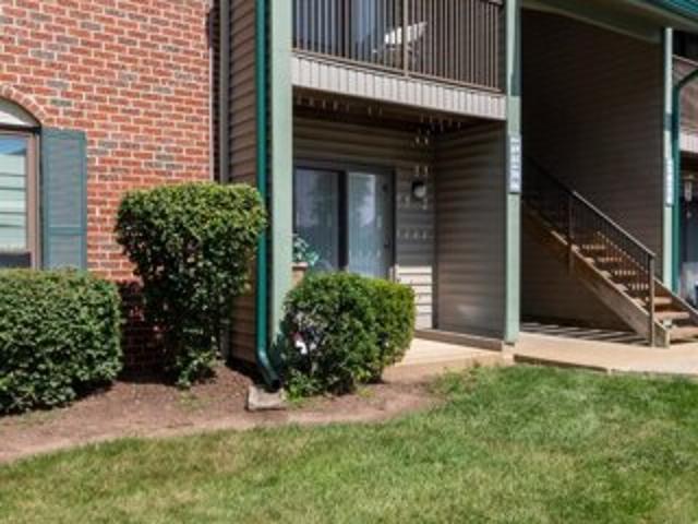 Taylor Rd, Franklin, Condo For Sale