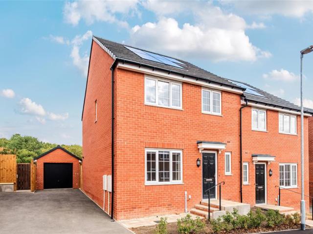 Taylor Way NG4, 4 bed detached house to rent, £1,525 pcm | PrimeLocation