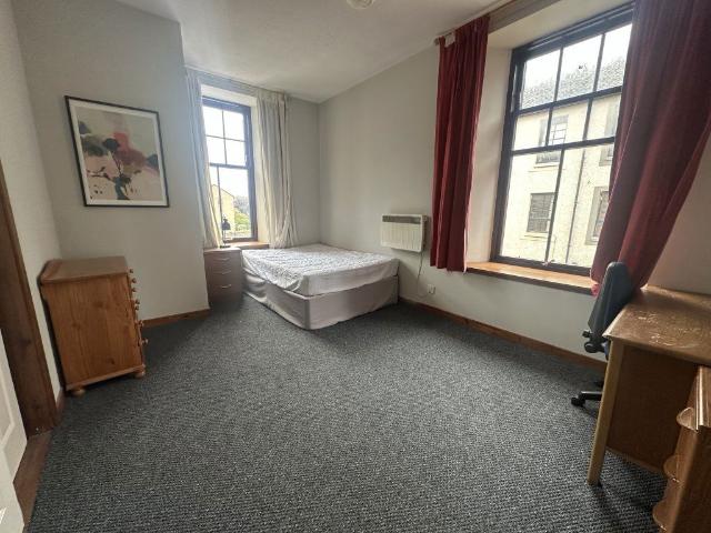 Taylors Lane, Dundee DD2, 4 bed flat to rent, £1,200 pcm | PrimeLocation