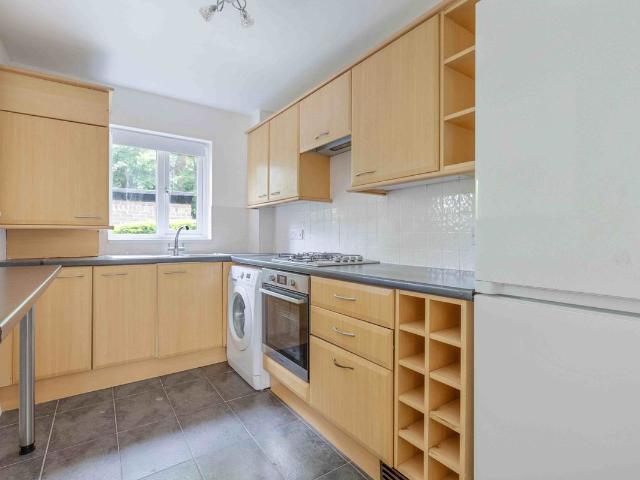 Taylors Lane, London SE26, 2 bed flat to rent, £1,900 pcm | PrimeLocation