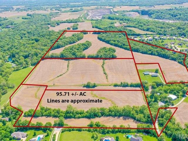 Tbb Rueck Rd, Columbia, IL 62236