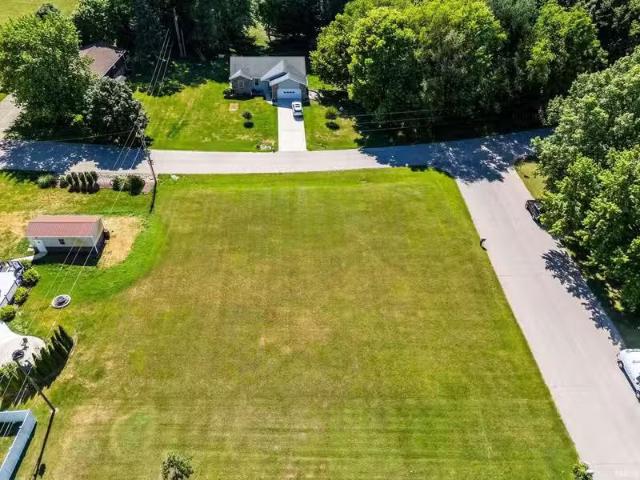 TBD Cardinal Drive, Warsaw, IN 46580 650381515