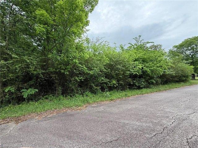 Tbd Gladstone 18 20 St Lot 17, Poteau, OK 74953