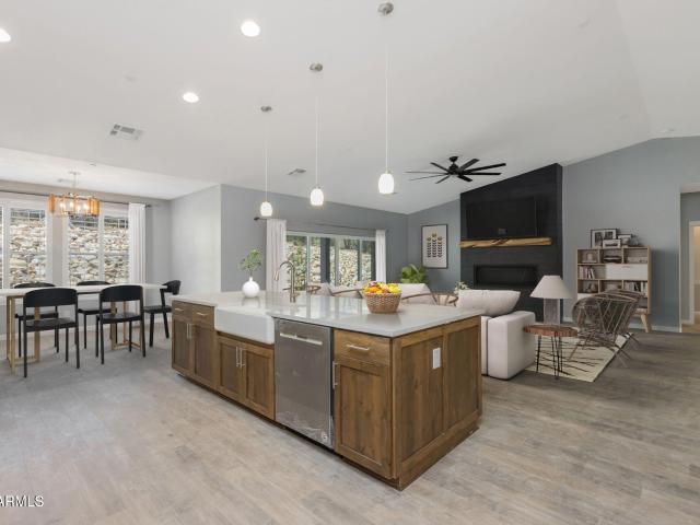 TBD E Cloudview Avenue