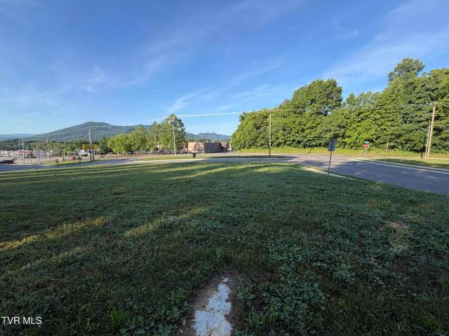 Tbd East Highland Rd