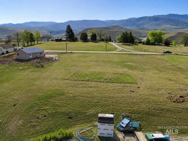 TBD Hanson Dr
