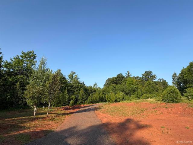 TBD Highland Drive