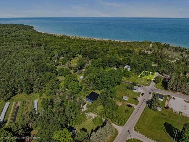 Tbd Ter N Lot Bluff, Harbor Springs, MI 49740
