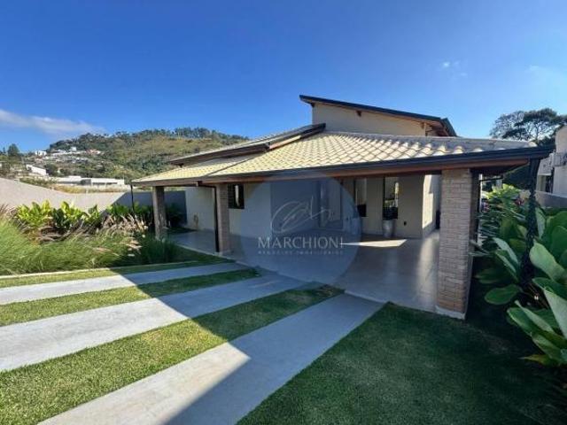 Tem imóvel que entrega uma casa. Esse aqui entrega um estilo de vida