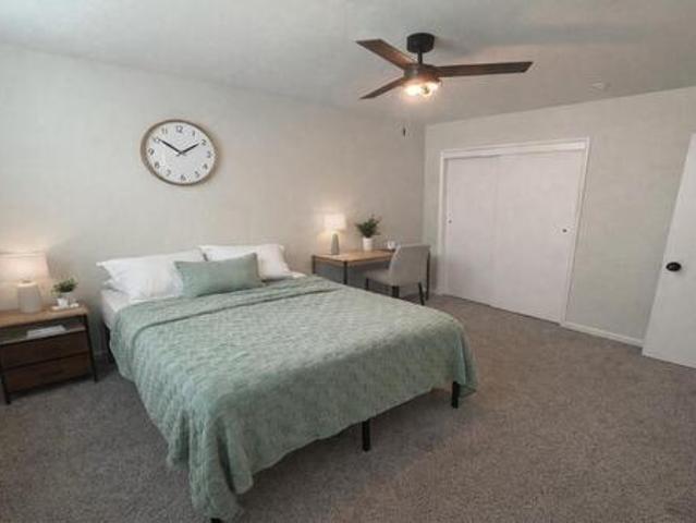 Tempe Furnished Bedroom – All Bills Included, Coworking Friendly Home