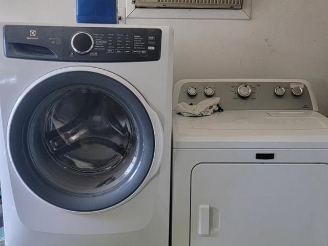 Tempe Room for Rent