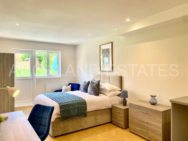 Tempest Avenue, Potters Bar EN6, Room to rent, £1,300 pcm | PrimeLocation