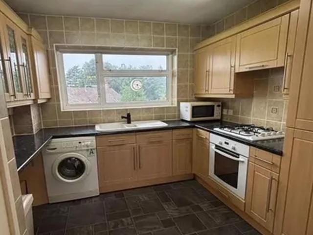 Temple Close, London, N3 3RY, United Kingdom | 2 bed house for rent #168181887 | Rentberry