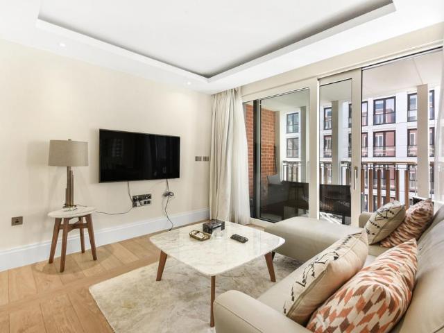 Temple House, Arundel Street, WC2R 2 bed apartment to rent £7,367 pcm £1,700 pw