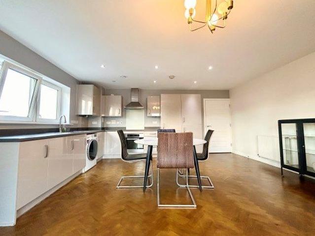 Temple Hill, Dartford DA1, 2 bedroom flat to rent 69825824 | PrimeLocation