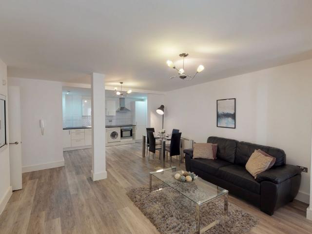 Temple Lane, Liverpool L2, 1 bed flat to rent, £900 pcm | PrimeLocation