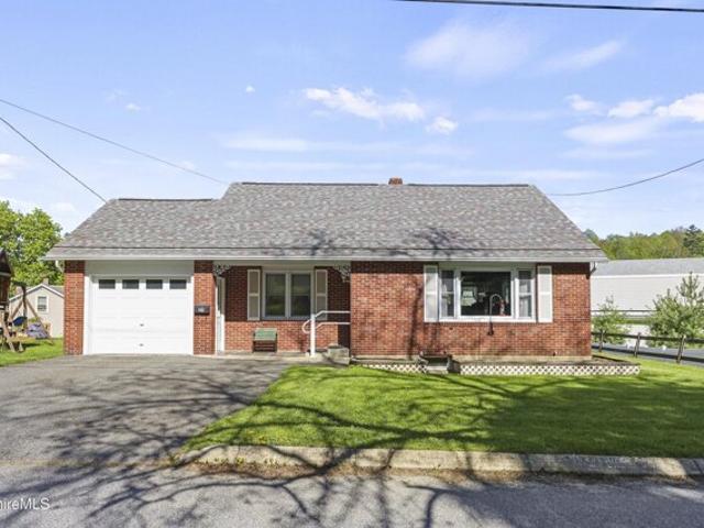 Temple St, Adams, Home For Sale