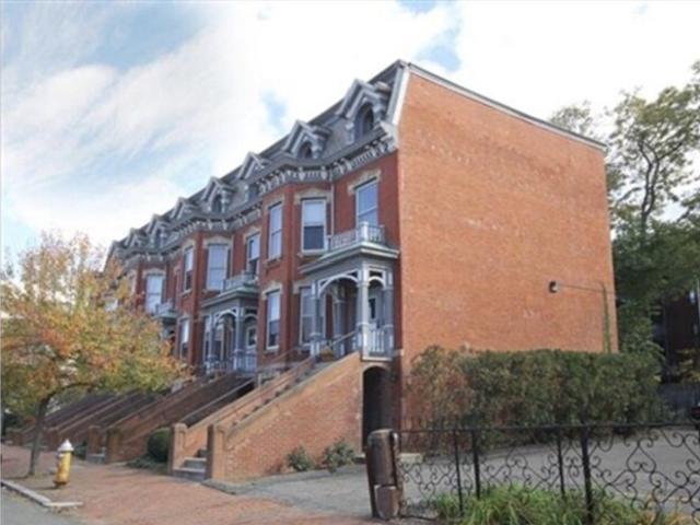 Temple St Apt,springfield, Condo For Sale