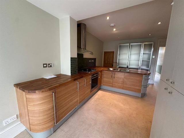 Temple Street, Oxford OX4, 3 bed property to rent, £2,250 pcm | PrimeLocation