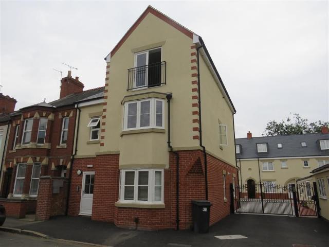 Temple Street, Rugby CV21, 2 bed flat to rent, £900 pcm | PrimeLocation